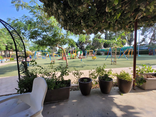 Saint George's park - Places in Cyprus - INDEX.cy