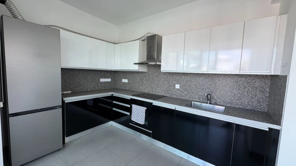 2 Bedroom Apartment for Rent in Limassol - Mesa Geitonia €2000 - INDEX.cy